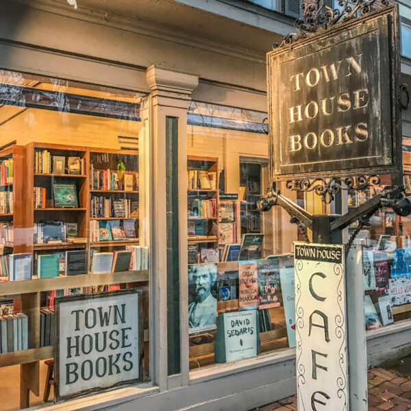 Shop Index – Town House Books—Your Local Bookstore