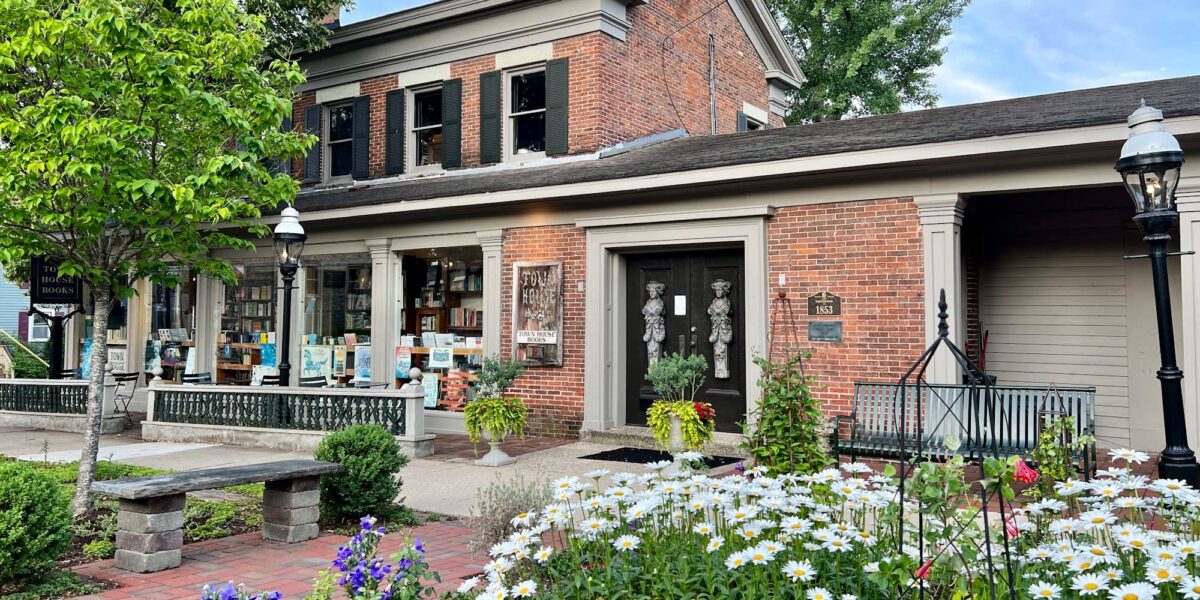 Conversations About Books – Town House Books—Your Local Bookstore